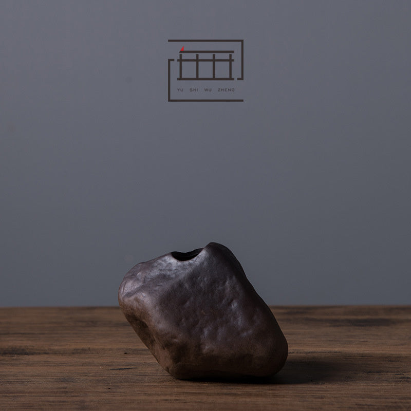 Nippon Toki Handmade Flower Pot Tedzukuri Black (kuro small) – SEIKATSU ...